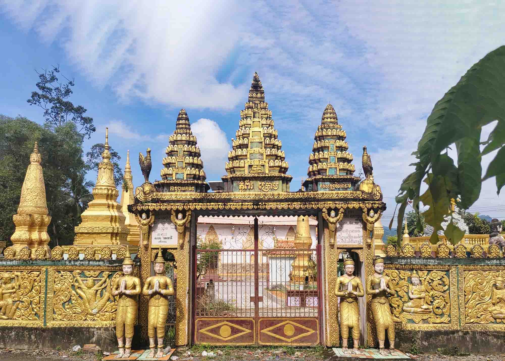 An Giang: Tìm về những cổng chùa Khmer độc đáo ở Tri Tôn - Chuyên trang du lịch vùng đồng bào ...