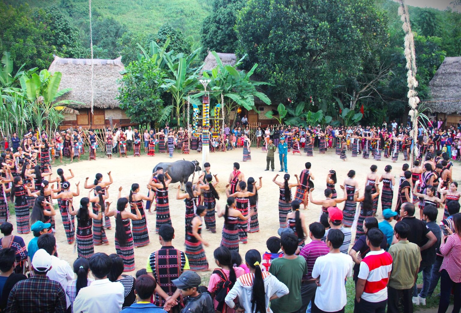 Tuyen Quang: Traditional cultural identities of ethnic minority groups ...